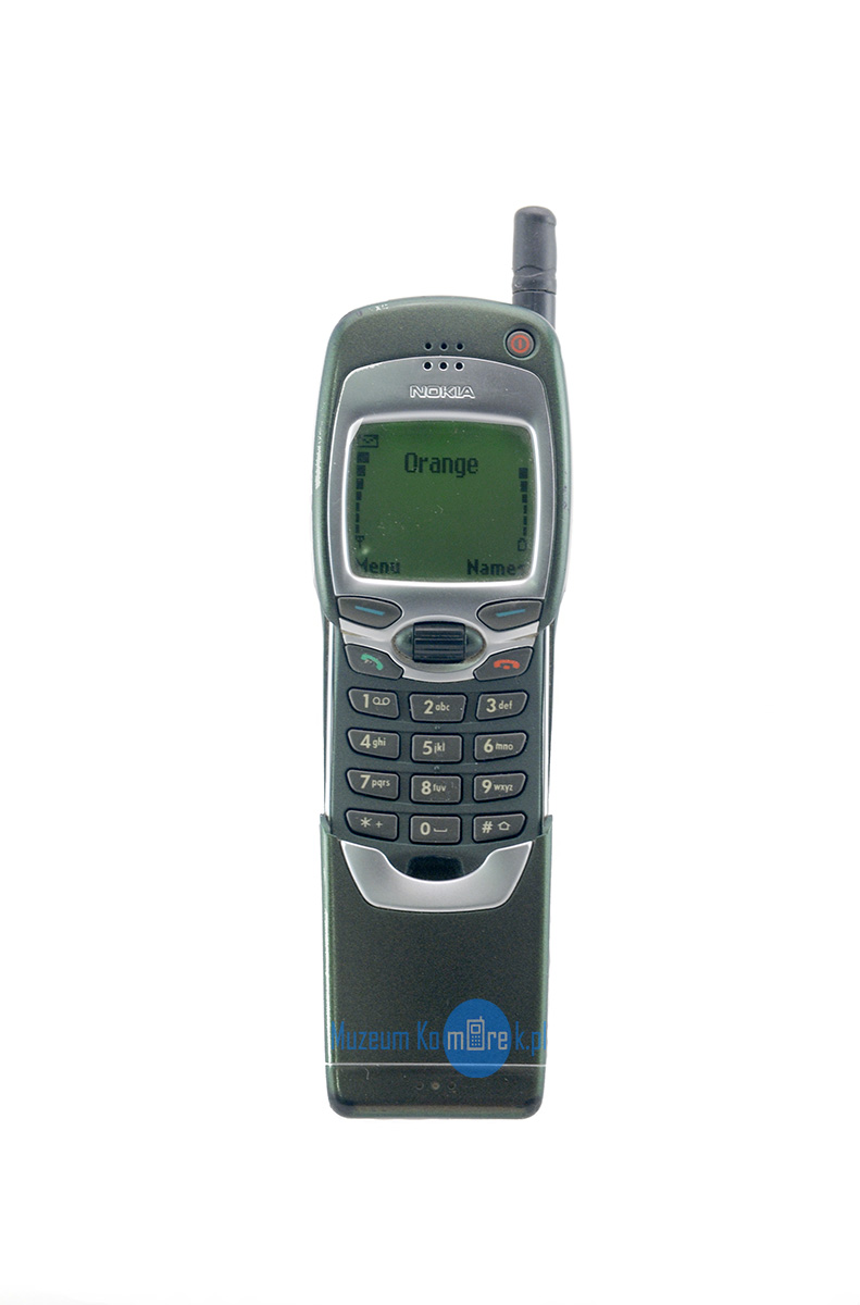 Nokia 7110, rok 2001 – Muzeumkomórek.pl Muzeum Telefonów Komórkowych ...
