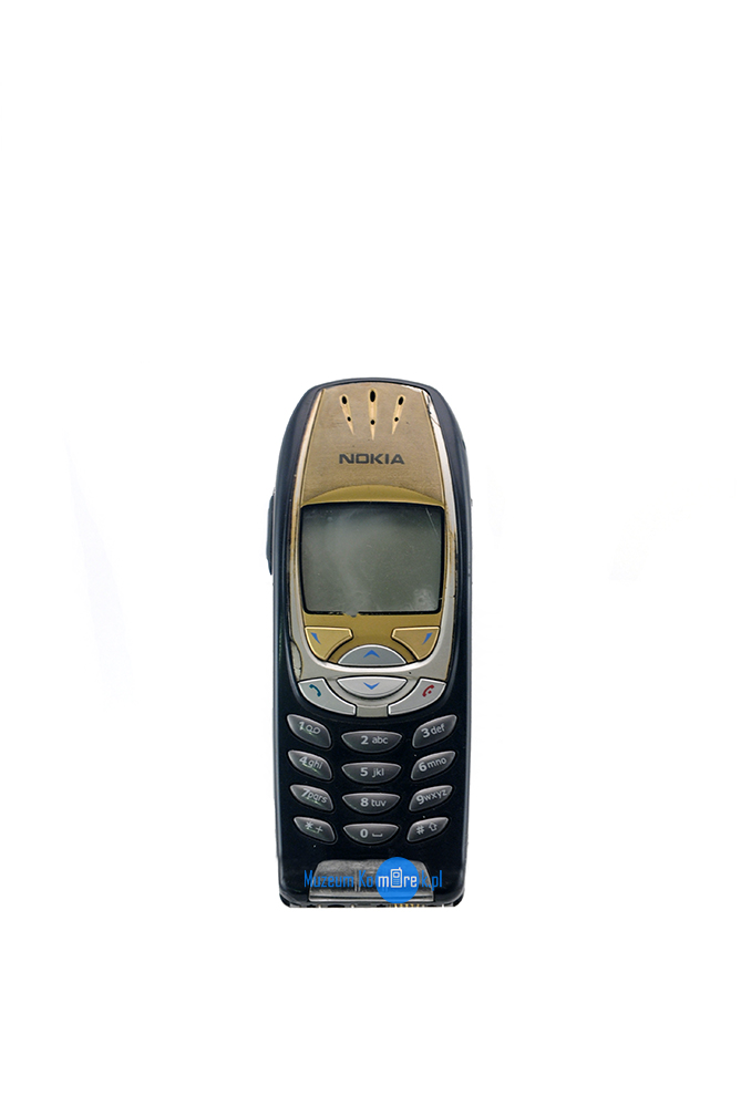 Nokia 6310i, rok 2002 – Muzeumkomórek.pl Muzeum Telefonów Komórkowych ...